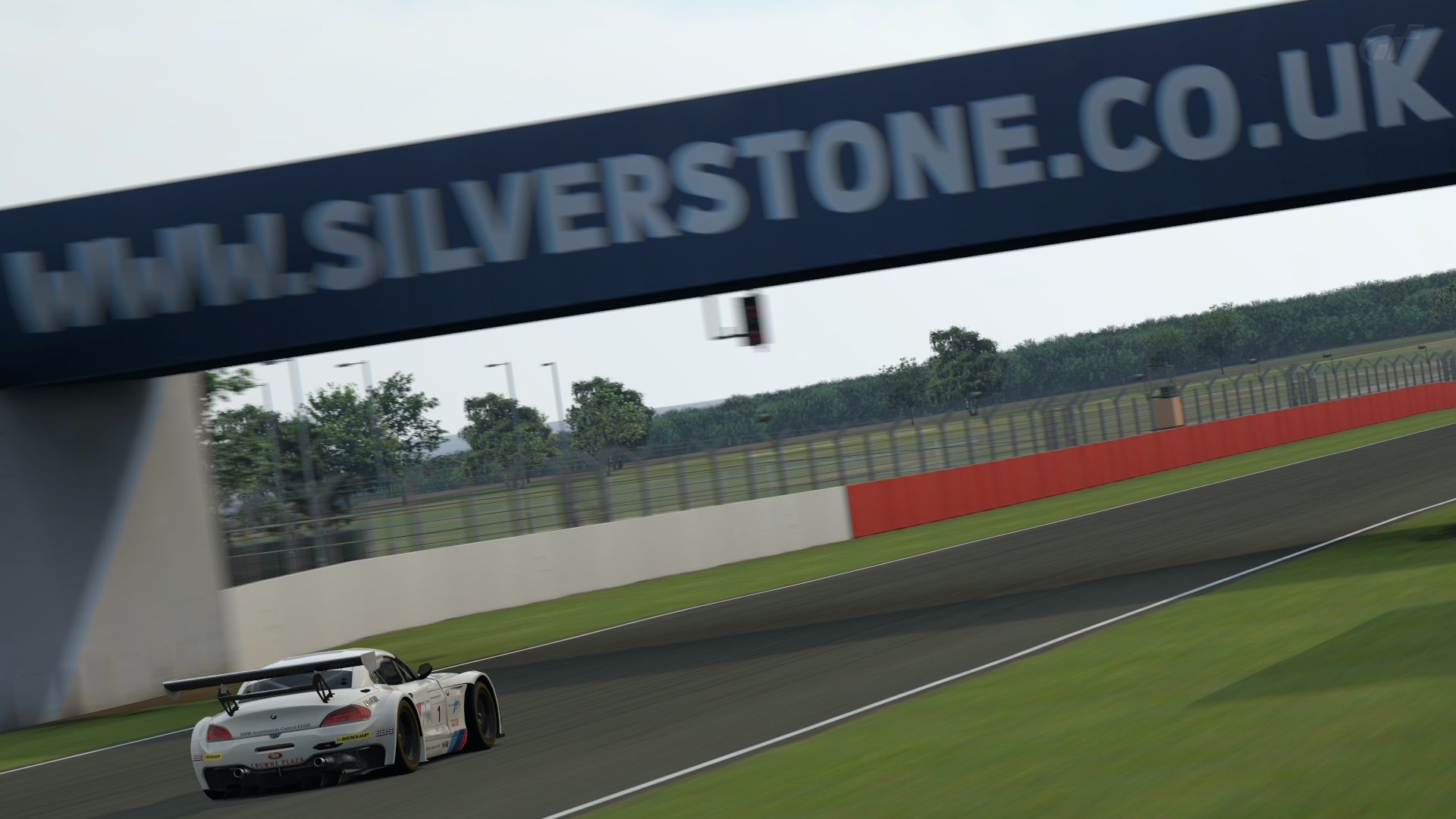 BMW Z4 GT3 @ Silverstone | GTPlanet