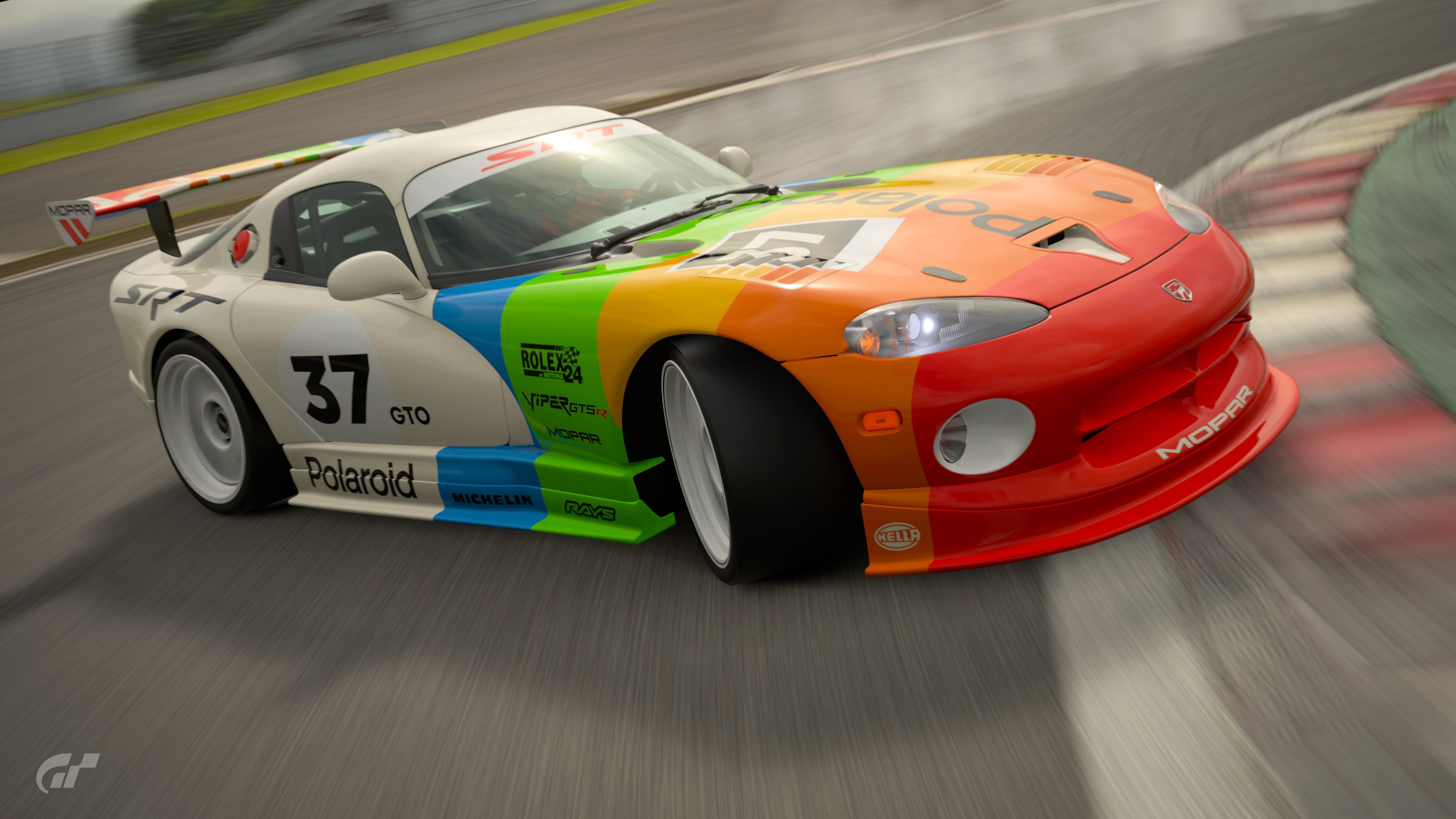 Daytona 24hr Dodge Viper GTS-R x Polaroid 5 | GTPlanet