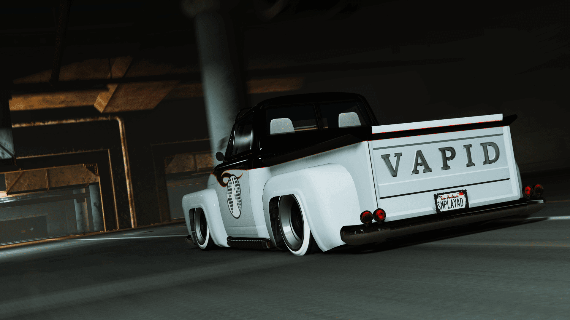 (HD) Tim Vapid's abominable Slamvan Custom shows beauty in brute ...