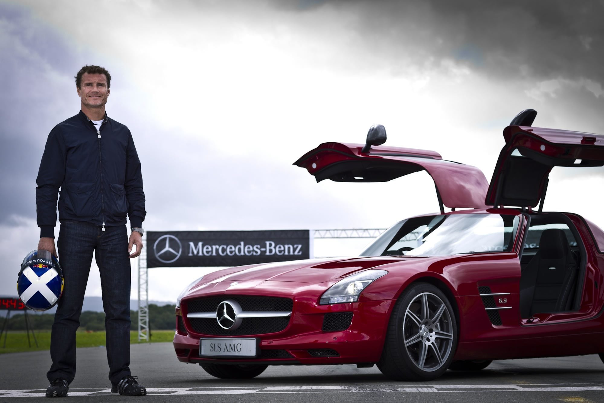 Mercedes' GT5 Live Race Video Recap and Photos