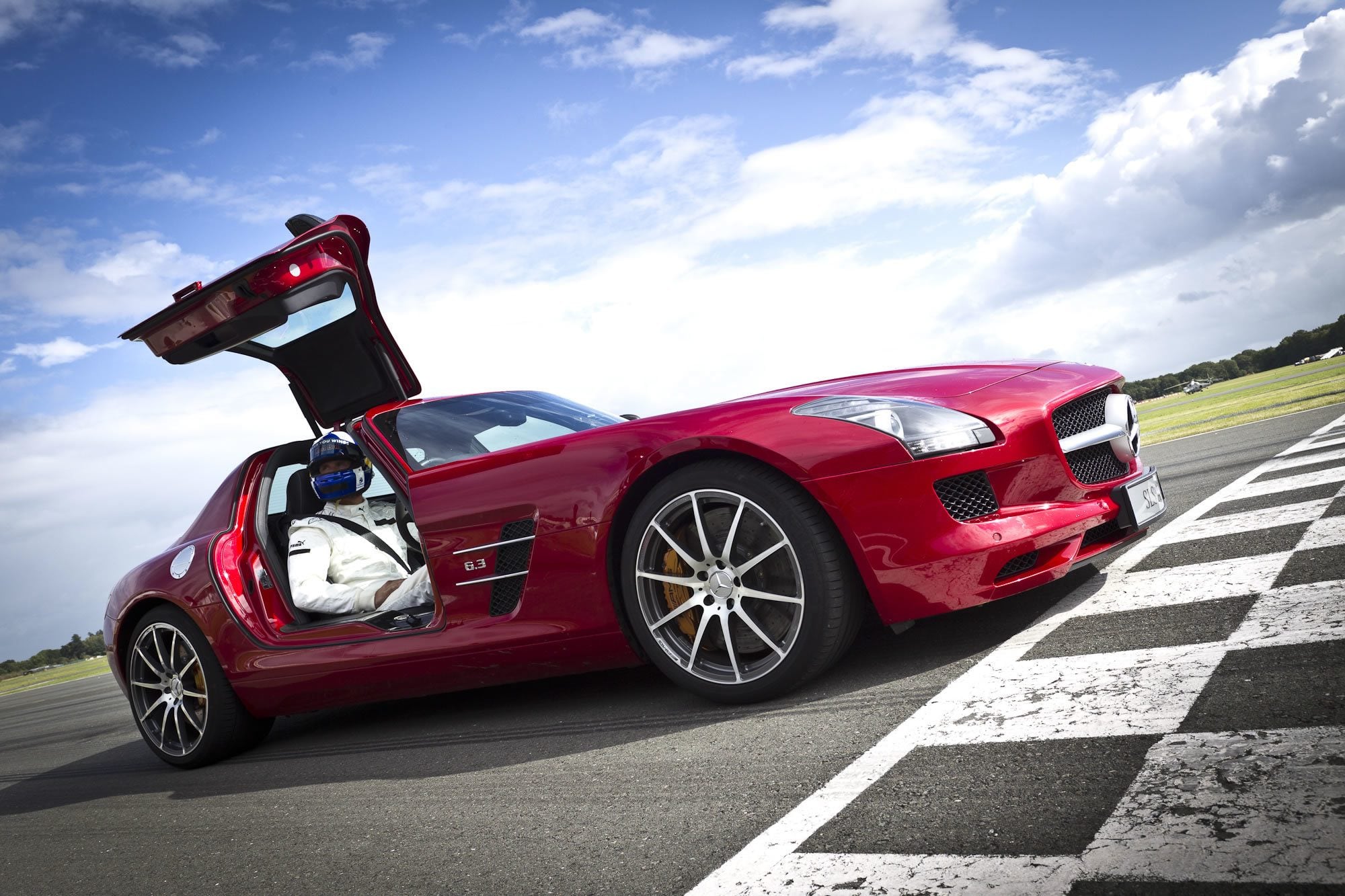 Mercedes' GT5 Live Race Video Recap and Photos