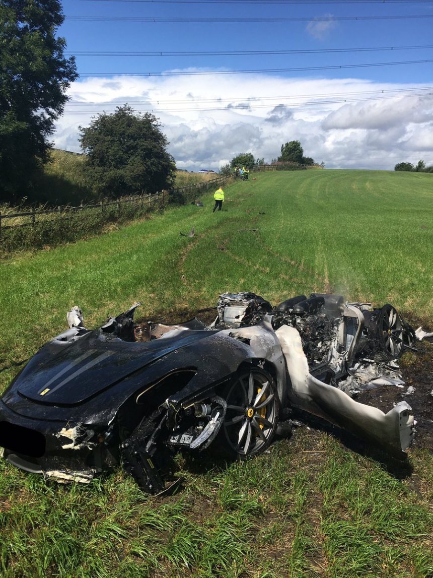 Ferrari 430 Scuderia Destroyed in Bizarre Motorway Crash – GTPlanet