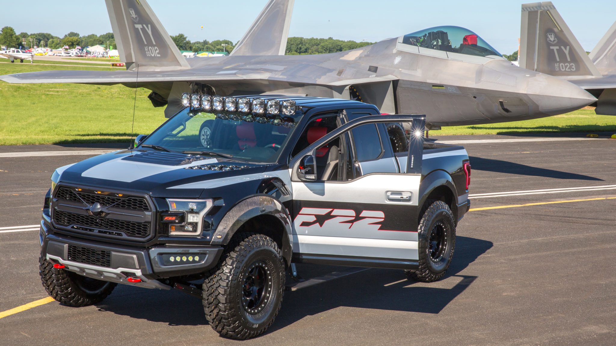 This Raptor-Inspired Raptor Sold For $300,000 – GTPlanet