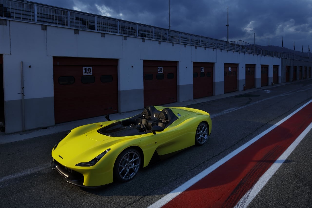 Racing Chassis Maker Dallara Unveils New Stradale Road Car