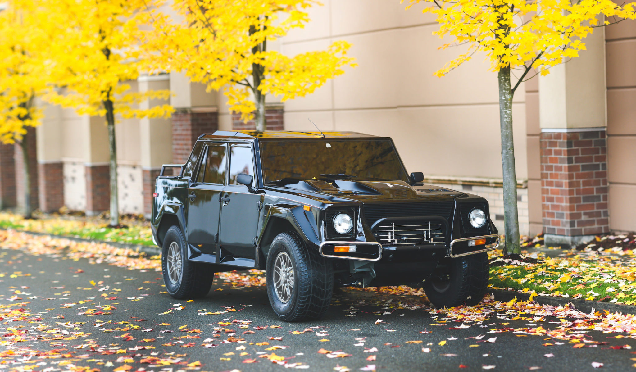 Rambo Lambo: The Original Off-Road Lamborghini, the LM002 – GTPlanet