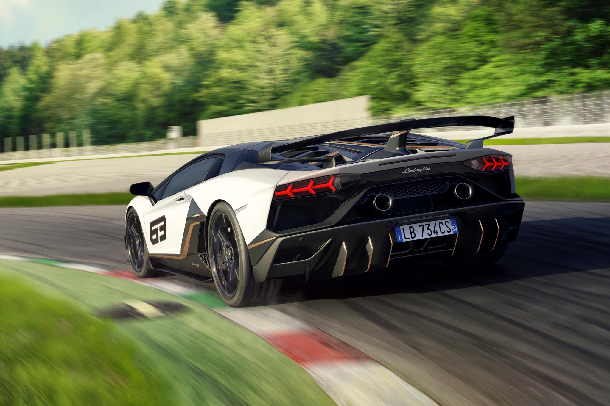 Raging Bull Unhinged: Meet the Lamborghini Aventador SVJ At Last