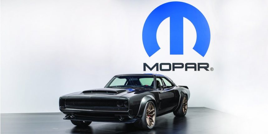 Mopar Shows off Its 1,000HP 426 Hemi V8 Crate Engine Called the ...