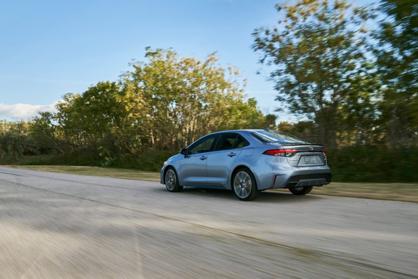 Toyota Ditches Beige with New Corolla Sedan, Available 2019 – GTPlanet