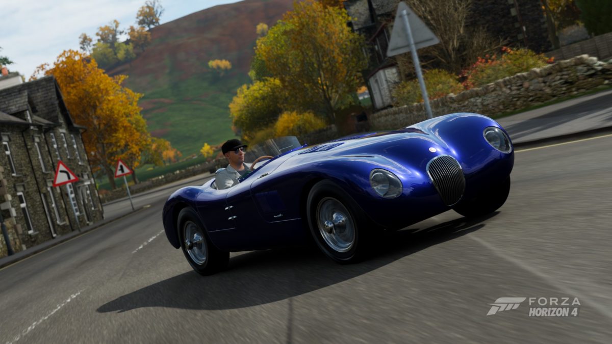 An Extreme Ferrari and Classic Jaguar Speed Into Forza Horizon 4 Today ...