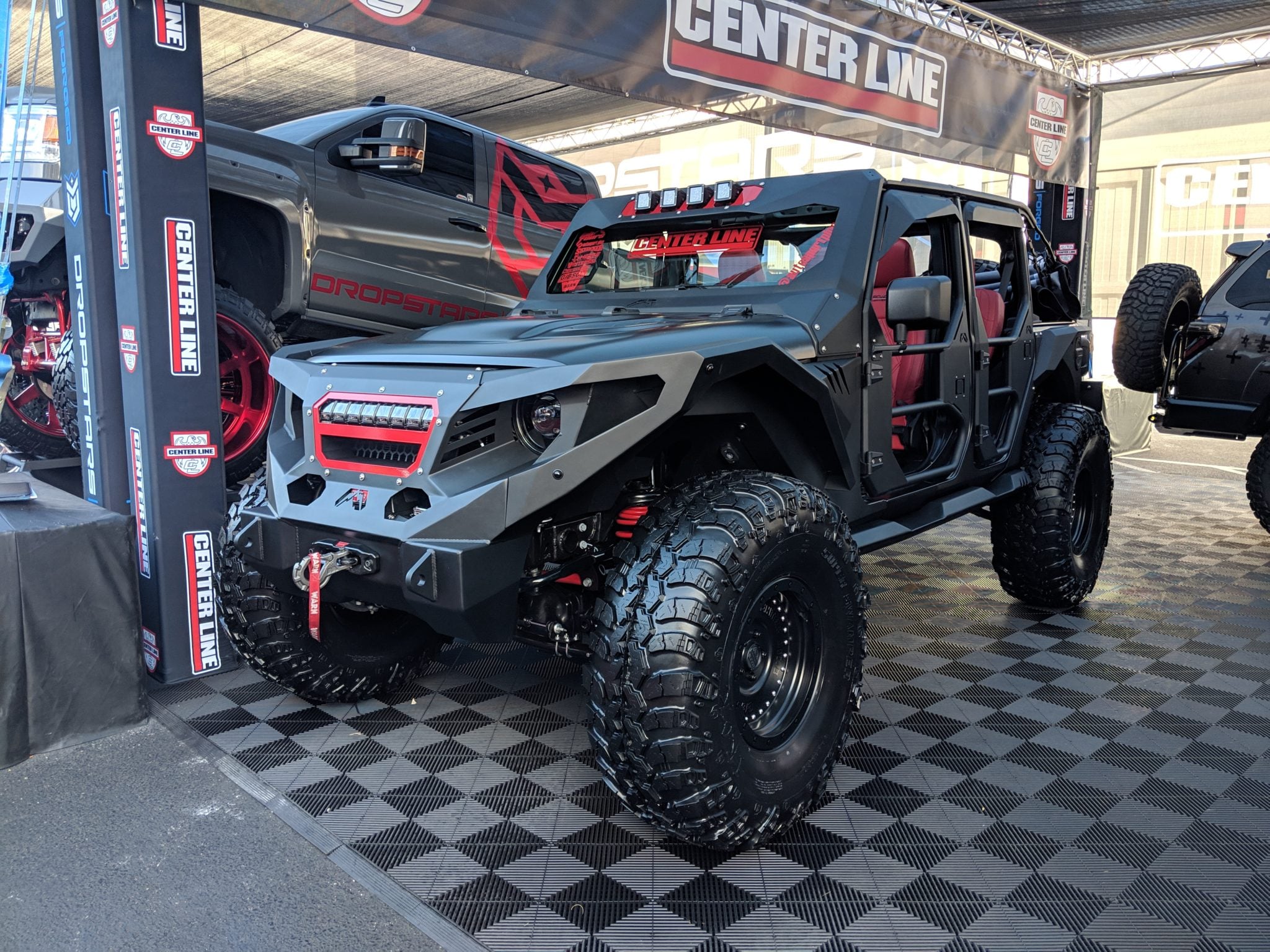 My First SEMA Experience: The Good, The Bad, and the Onslaught of Brodozers