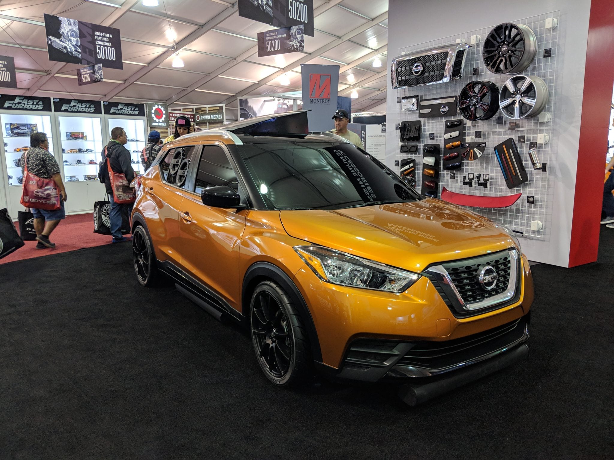 My First SEMA Experience: The Good, The Bad, and the Onslaught of Brodozers