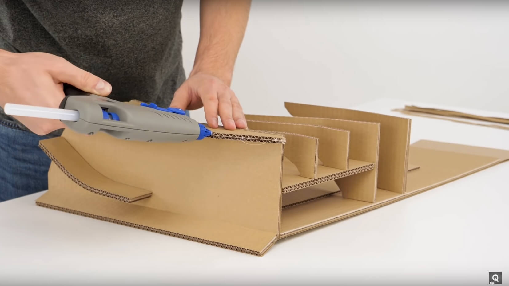 This Guy Built a Formula 1 Car Out of Cardboard – GTPlanet
