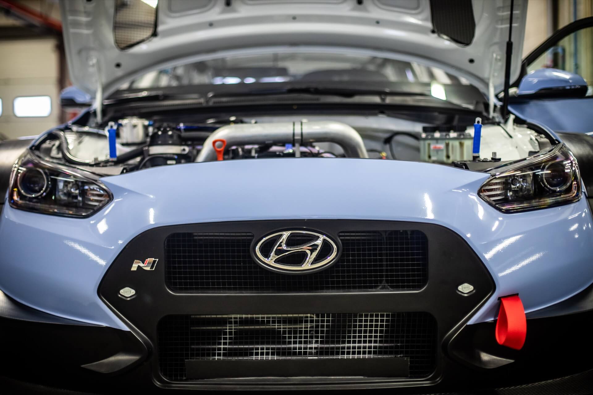 Hyundai's Taking the Veloster Racing, and It Looks Mean
