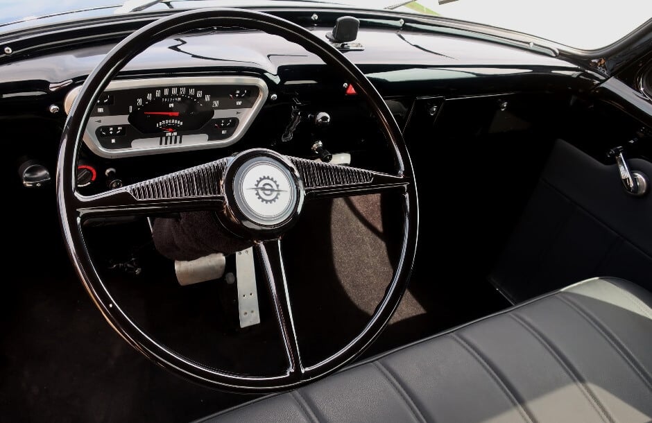 This Ford F-100 Restomod Is Vintage Americana With the Heart of a ...