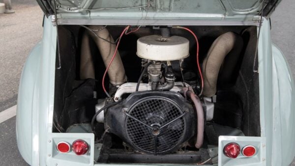 The Citroën 2CV Sahara Is the Quirky French Off-Roader That Took on ...