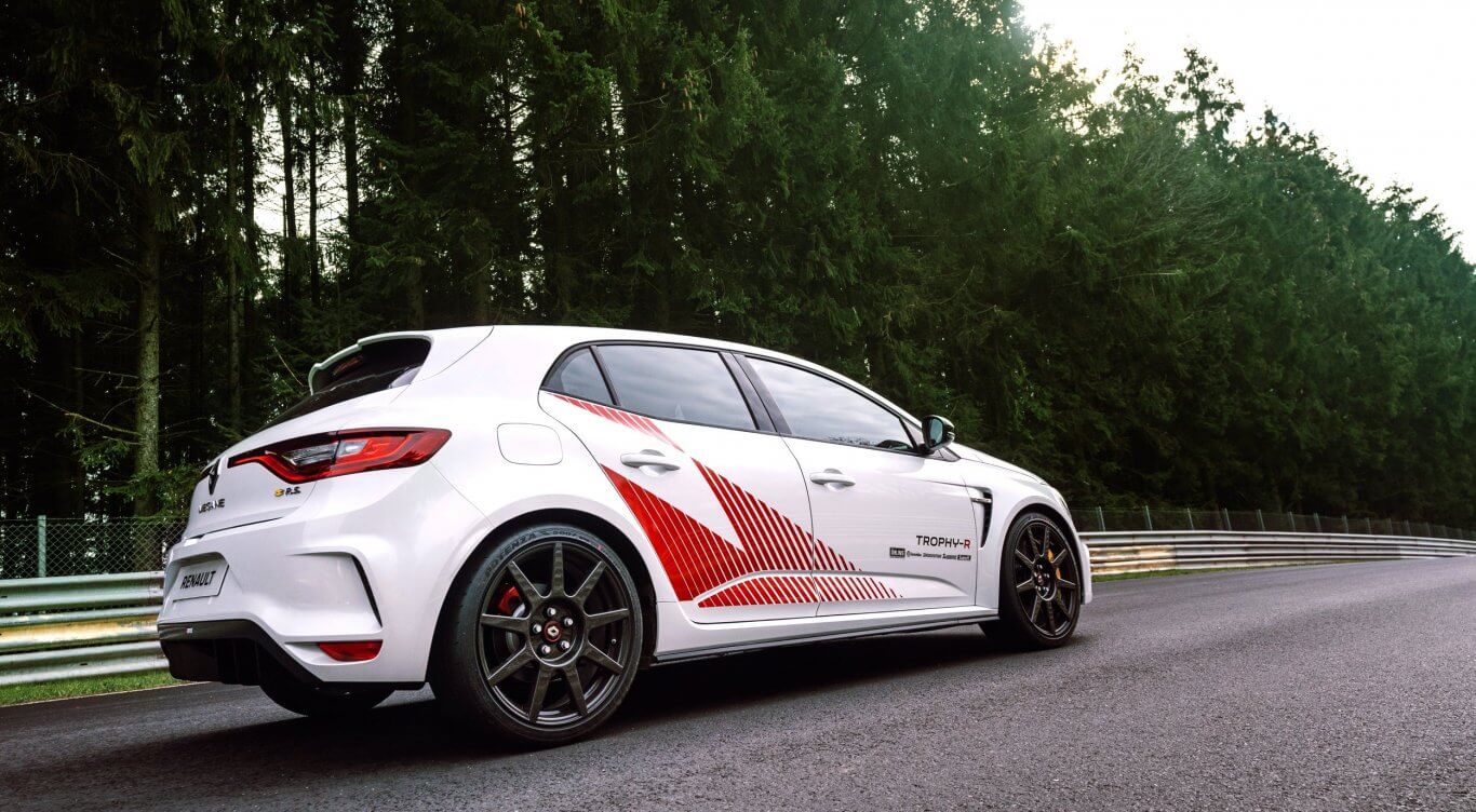 Watch Renault’s Megane Trophy-R Take Back the Front-Wheel Drive ...