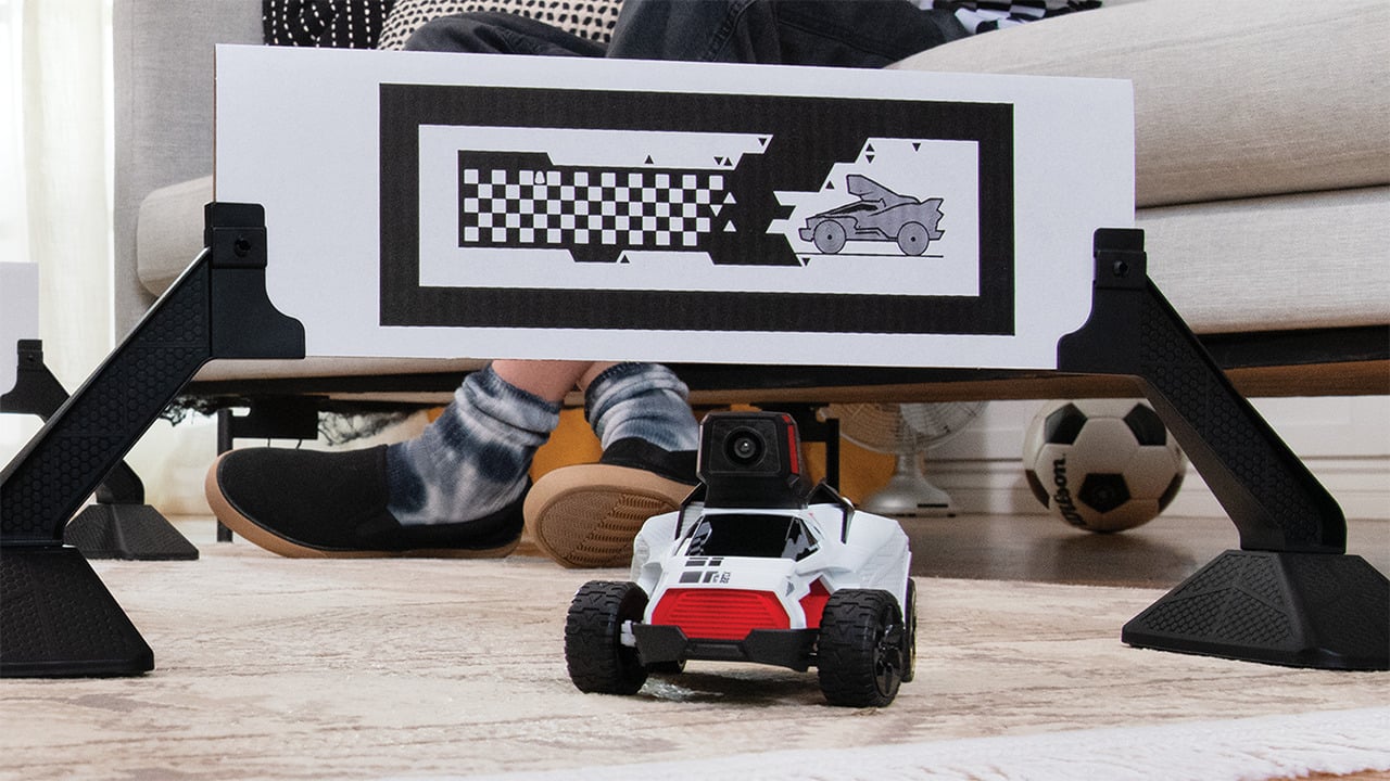 Hot Wheels Rift Rally: Mixed Reality Racing Game Launches March 14 on ...